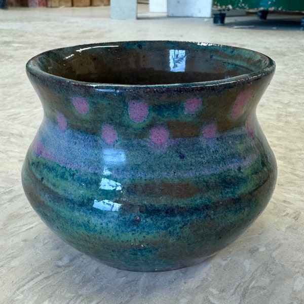 Short Vase - Etsy