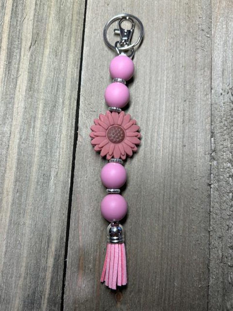 Handmade Daisy Keychain: Colorful Silicone Bead Tassel Key Ring - Etsy