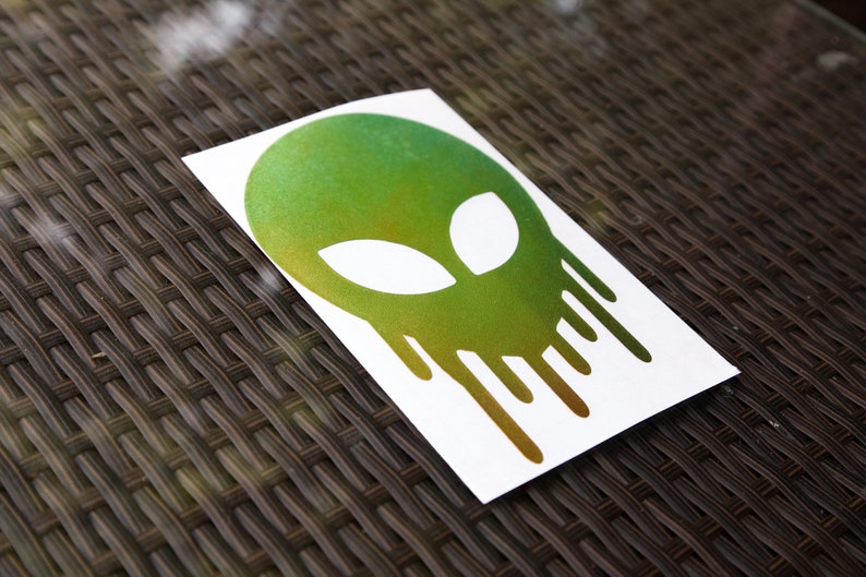 Dripping Alien Vinyl Decal Color Shifting Car Decal Laptop - Etsy