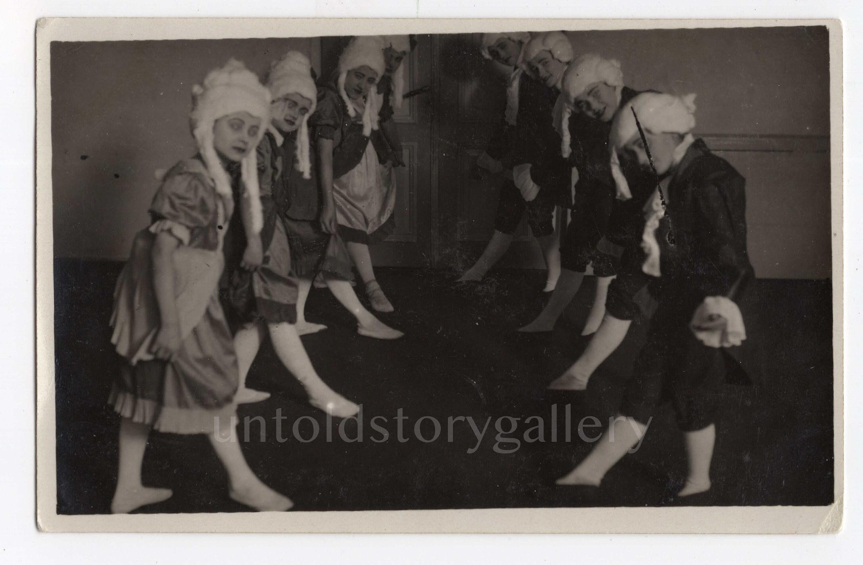 Creepy Vintage Photo 1920s Found Photo - Etsy Canada