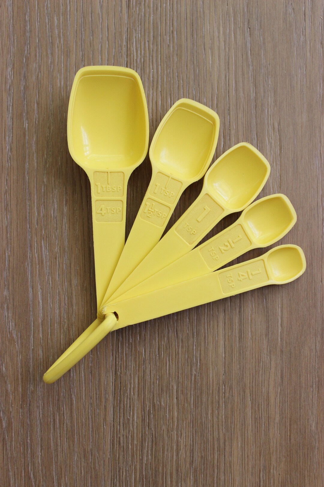 Vintage Tupperware Measuring Spoon Set Harvest Gold Yellow - 1970s ...