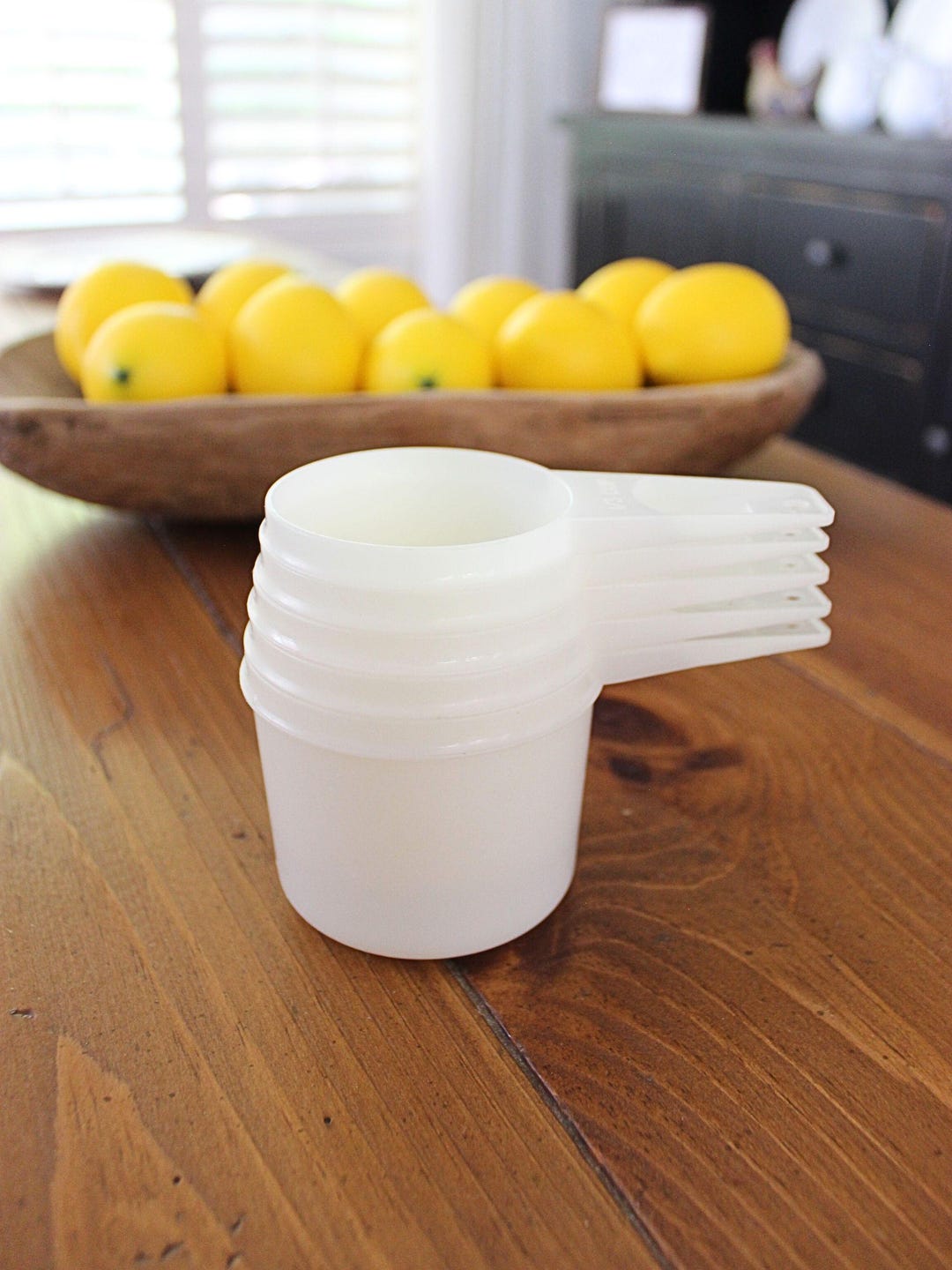 Vintage Tupperware Measuring Cup Set White - Nesting Measuring Utensils ...