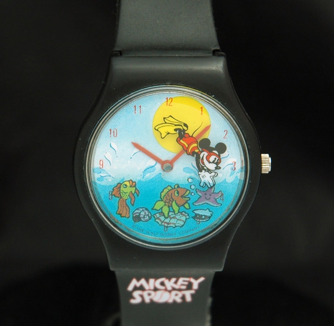 MICKEY MOUSE Sport WATCH X Disney Store Mystery Swim Dive Scuba New ...