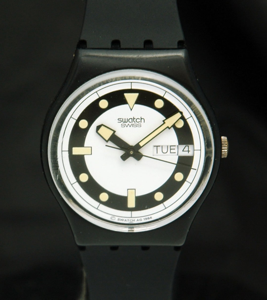 1984 SWATCH WATCH Black Divers Wristwatch New Battery 34mm Unisex Black ...