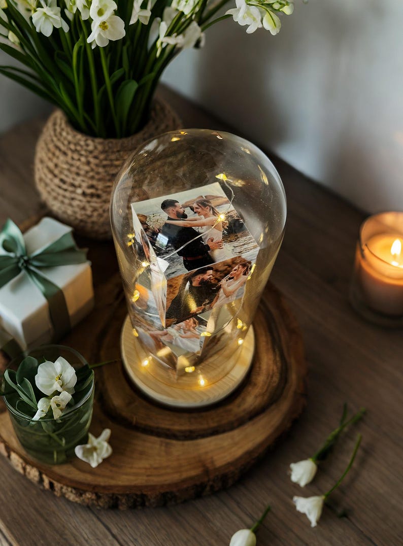 Love Capsule Photo Gift – Light-up Photo Cubes in Glass Dome, Romantic ...