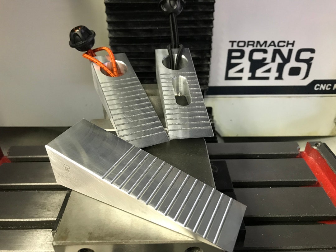 Atomic Wedgies Firefighter Wedge Forcible Entry Tool Made of Aluminum ...