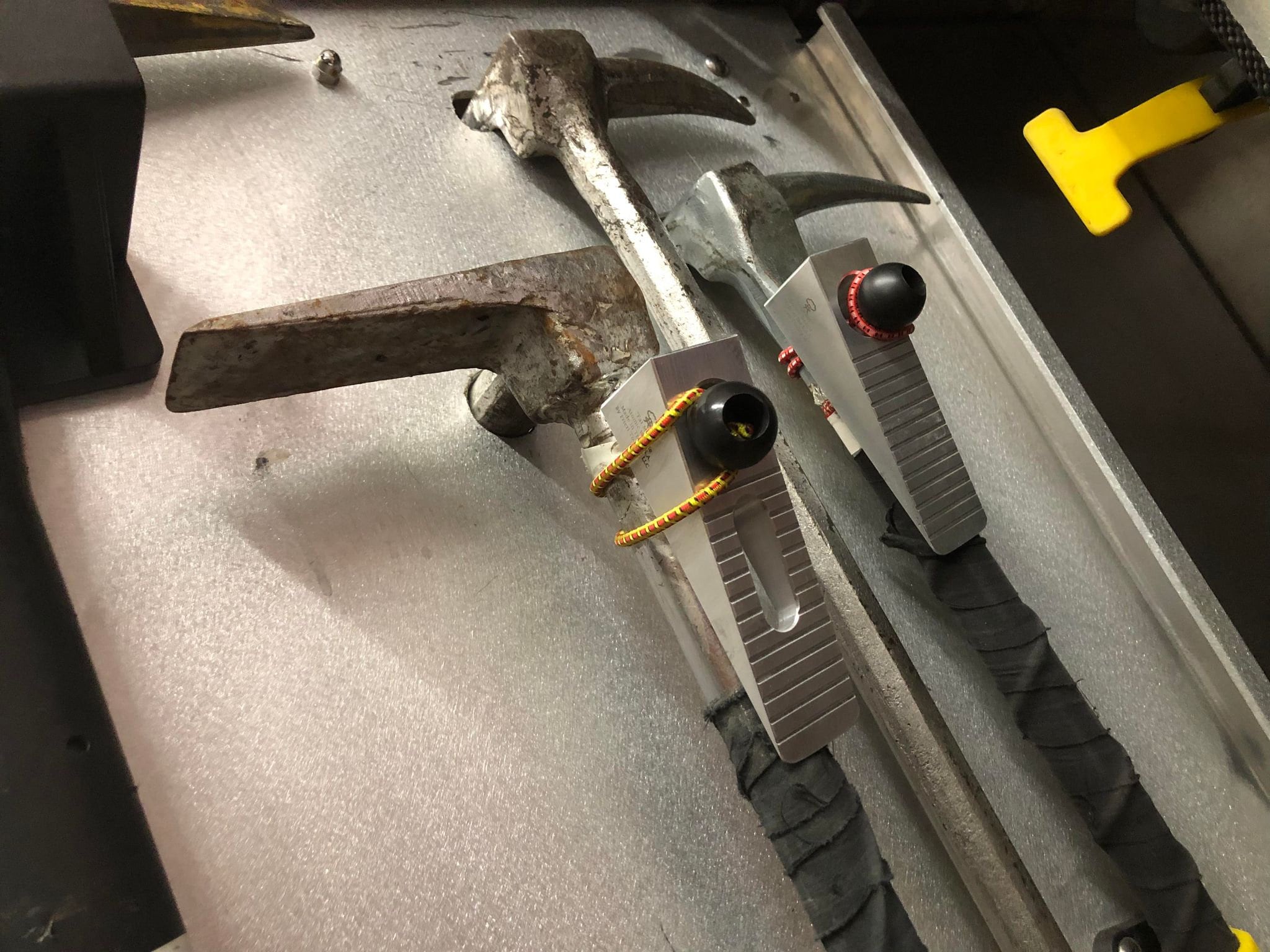 Atomic Wedgies Firefighter Wedge Forcible Entry Tool Made of Aluminum ...