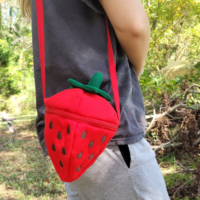 Strawberry Handbag - Etsy