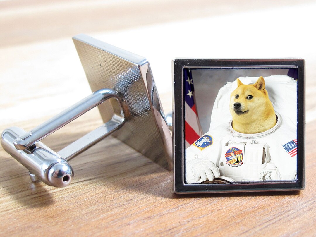 Astronaut Doge Dogecoin Shibe Puppy Dog Bitcoin Funny Mens Shirt ...