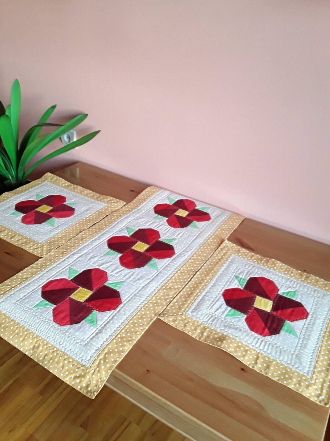 Cotton Placemats, Quilted Table Topper, Floral Table Mats - Etsy