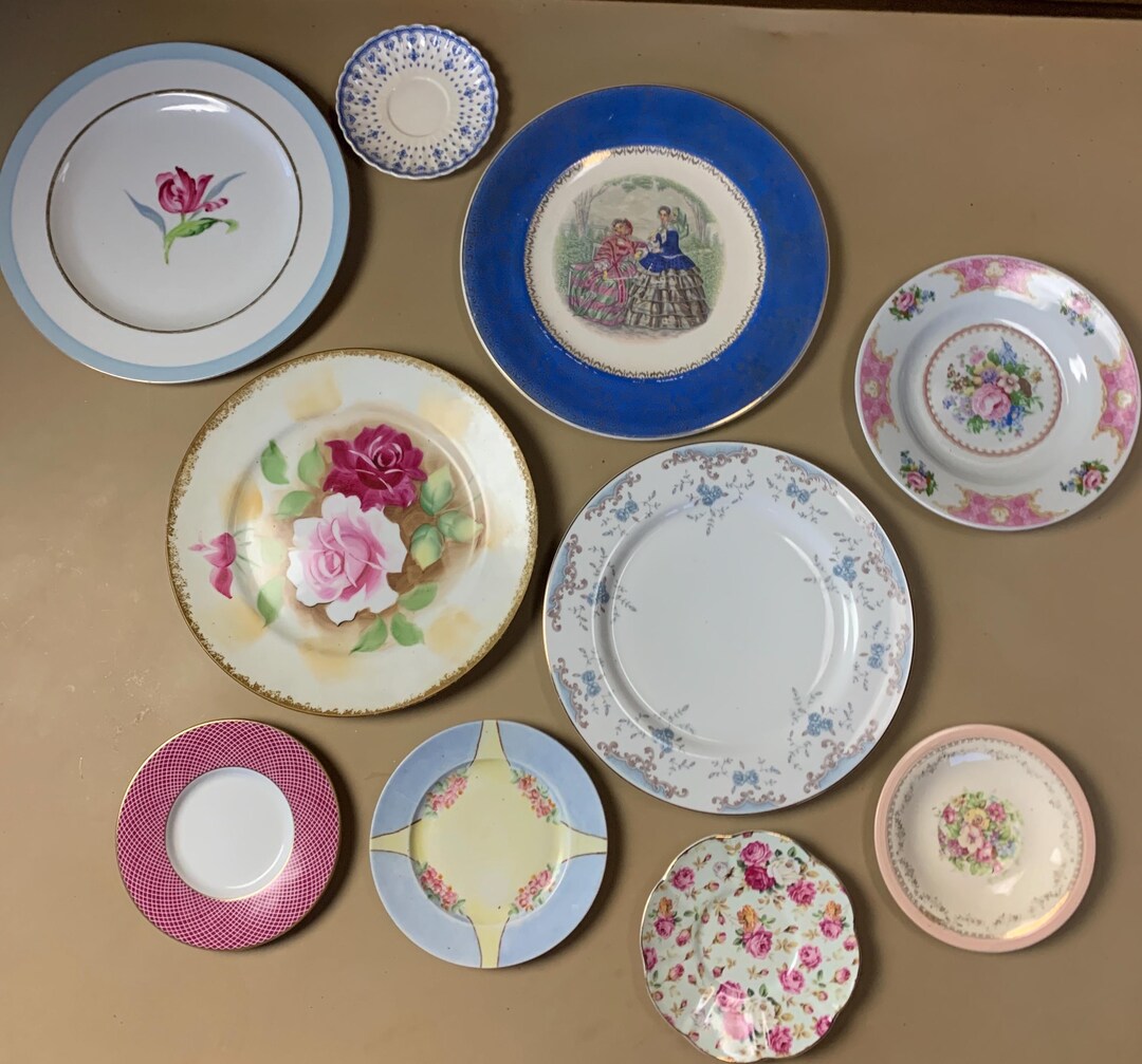 Set of Mismatched Vintage Plates, Vintage Plate Gallery Wall Collection ...