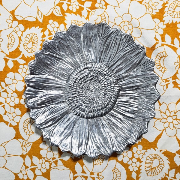 Pewter Flower - Etsy