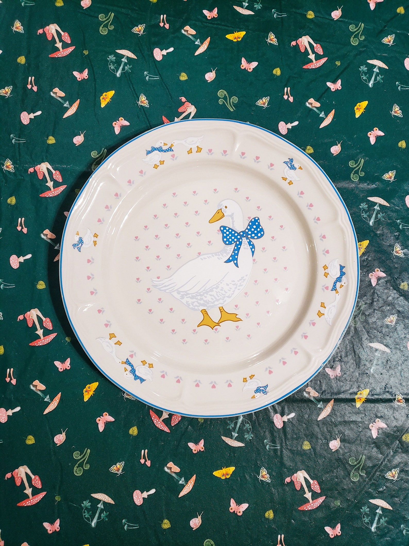 Tienshan Stoneware Aunt Rhody Serving Plate, Vintage Brickoven ...