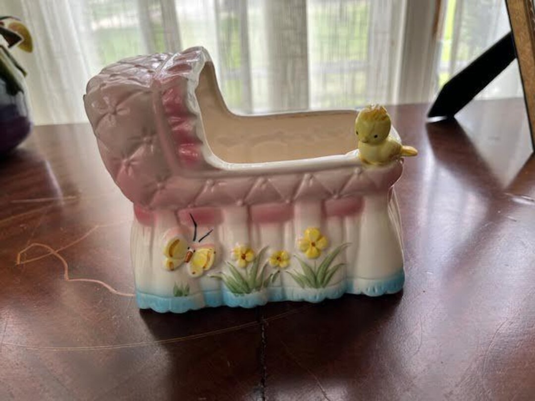 Vintage 1970's Inarco Hand Painted Musical Baby Crib Planter - Etsy