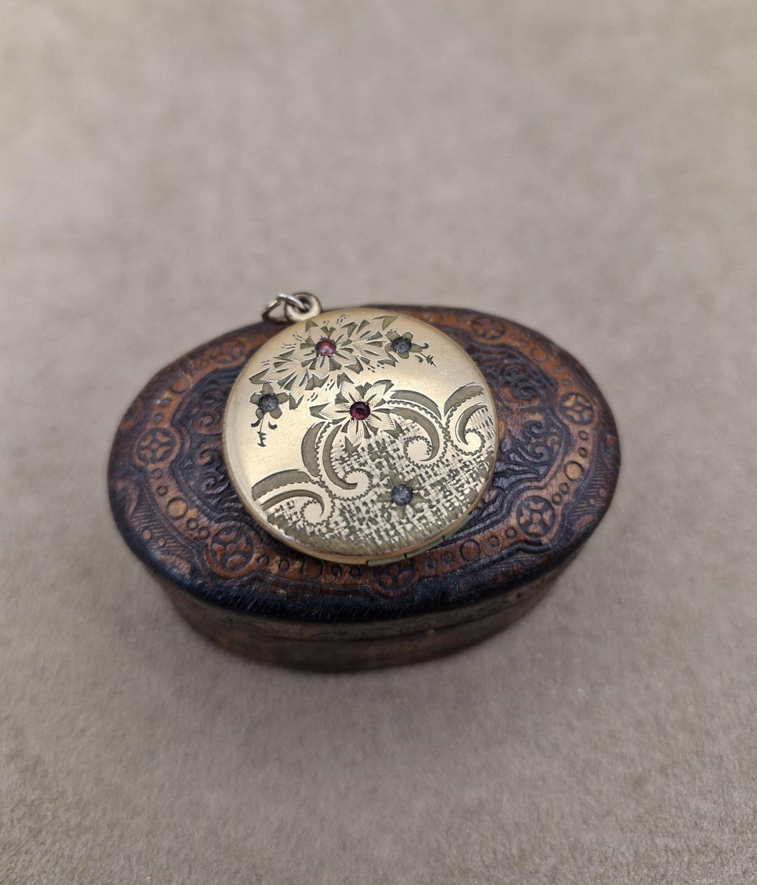 Antique Edwardian Locket Art Nouveau Gold Filled RBM Atrice Engraved ...