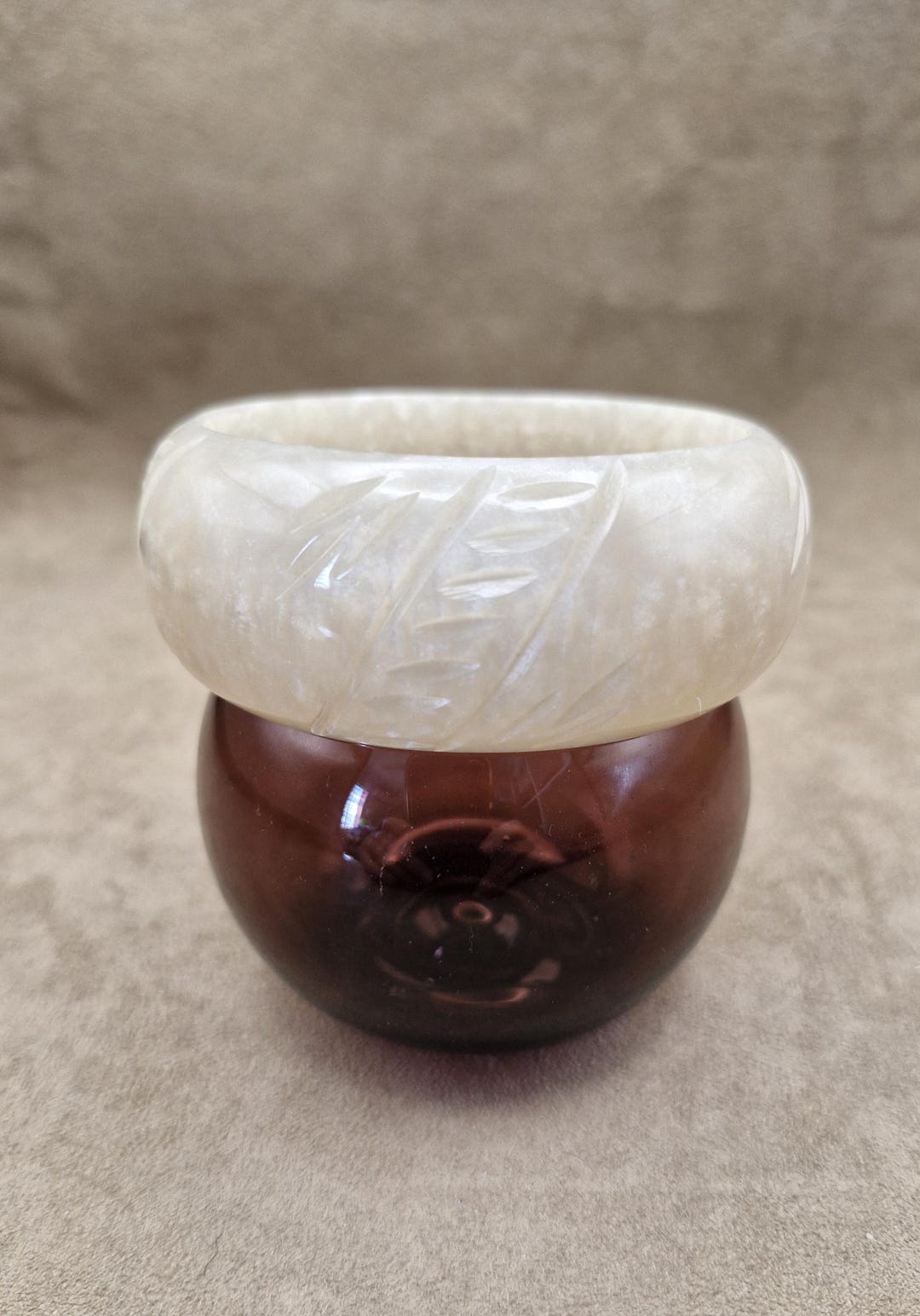 Vintage Carved Pearl Lucite Bangle Cream Pearlescent Marblised Chunky ...