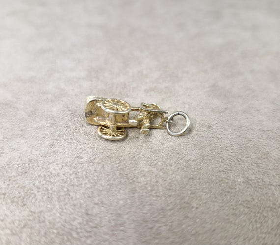 14K Gold Rickshaw With Passenger Vintage Charm Travel… - Gem