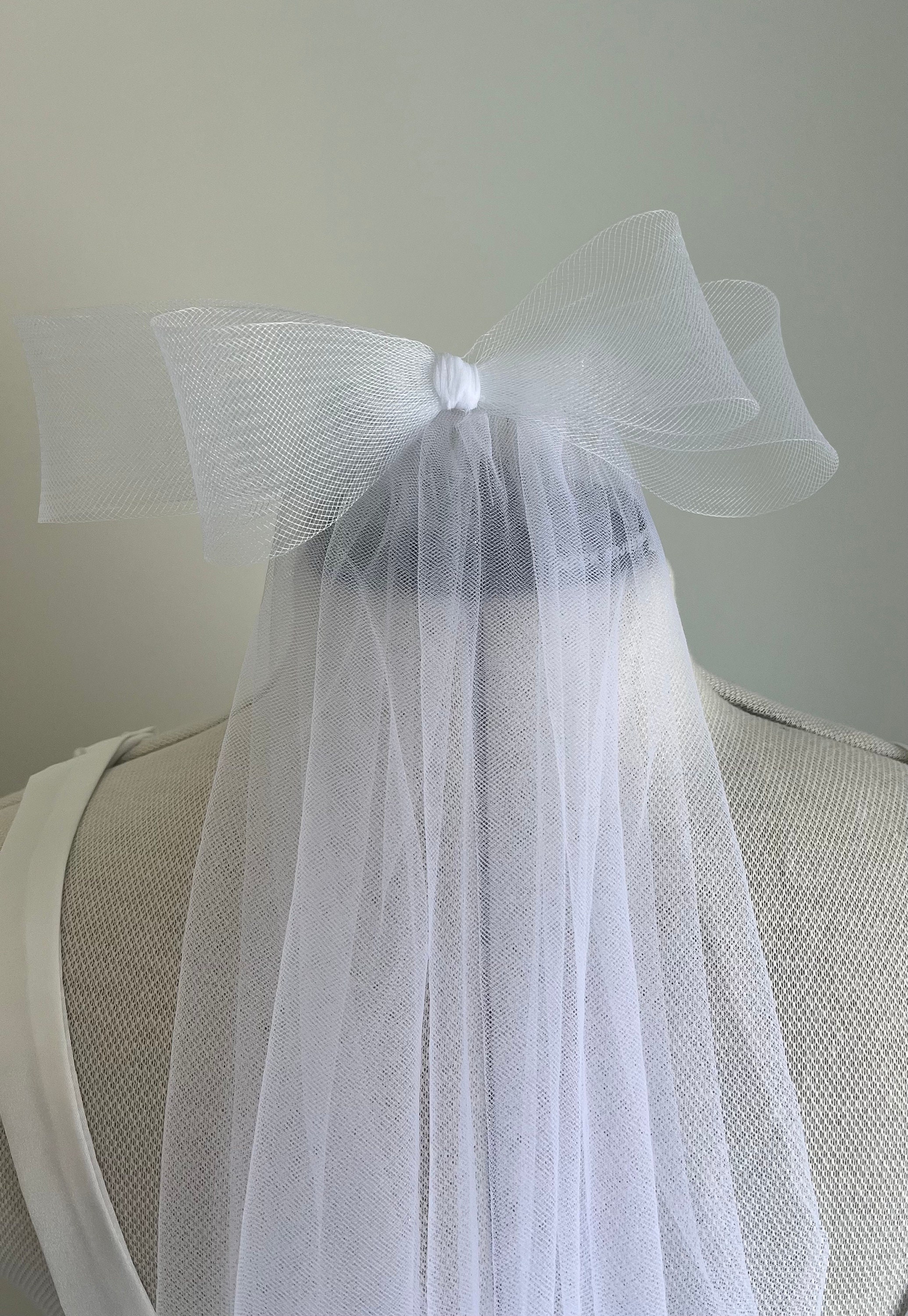 Delicate Bow Wedding Tulle Veil | | Horsehair Crinoline Bow | Bridal ...