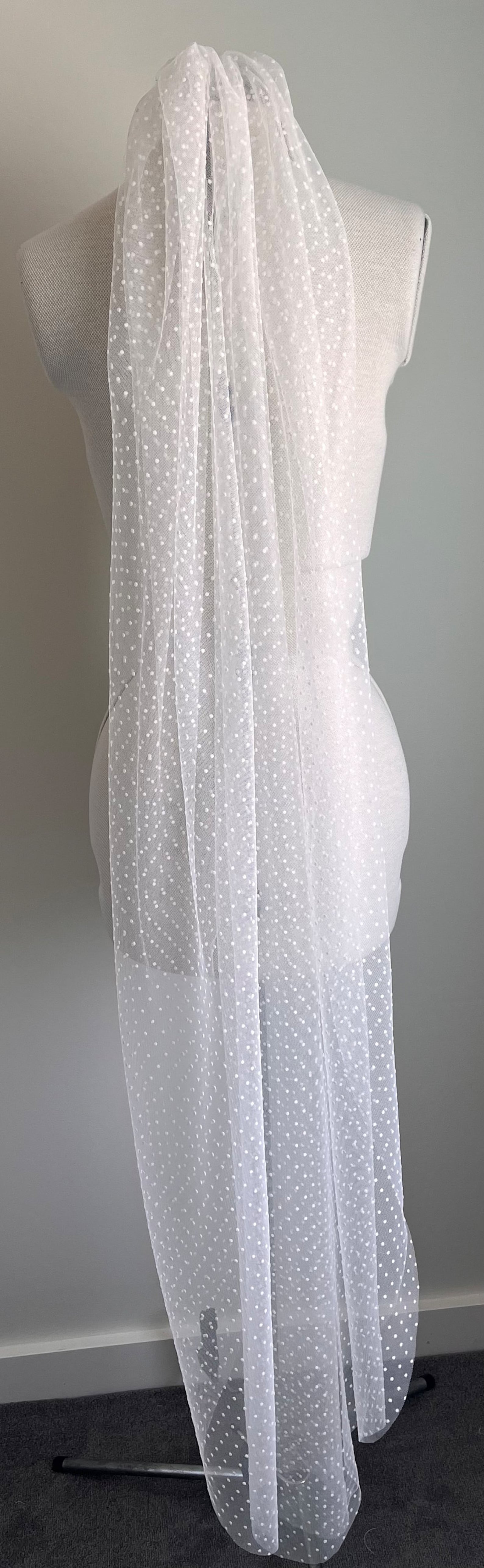 Haven Flocked Spot Tulle Veil | Dot Veil | Textured Veil | Veil ...