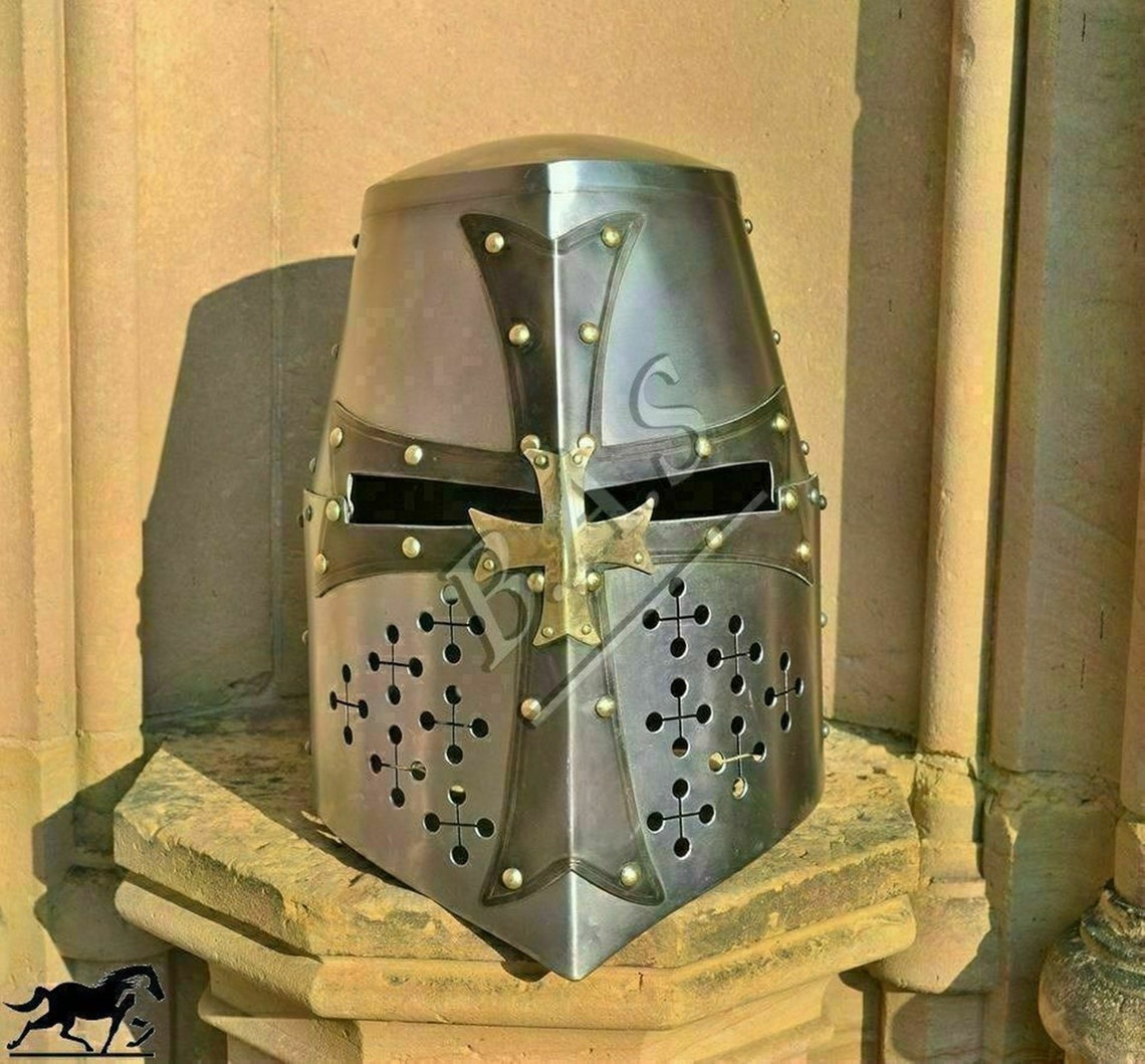 Medieval Knight Templar Helmet Bucket helmet | Etsy