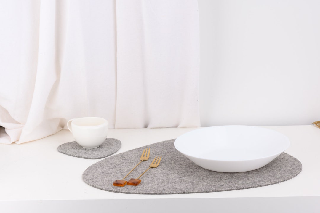 Large Pebble Wool Felt Table Mat, Waterproof Minimalist Decor - Etsy