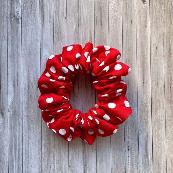 Polka Dot Scrunchie - Etsy