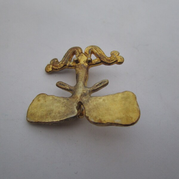 Mma Brooch - Etsy