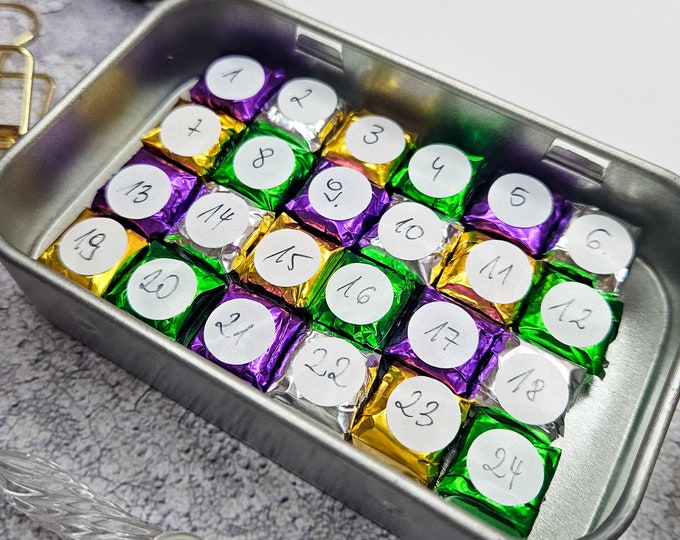 PREORDER Advent Calendar 2024 With 24 MINI PANS Watercolor, Holiday ...