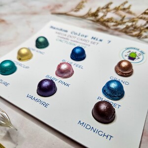 RANDOM MIX 7 Dot Card With 9 Metallic Paint Sample, Shimmery Paint to ...