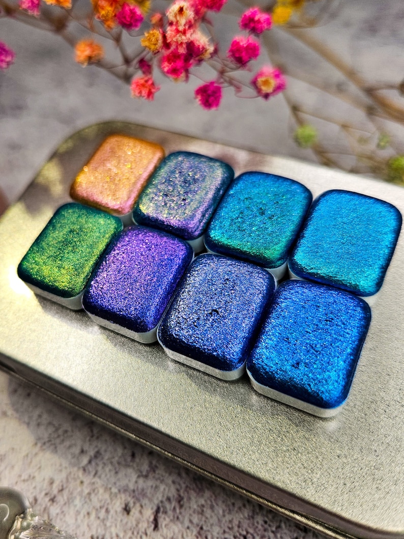 TRUE COSMO Shifting Paint in Quarter Pan, Metallic Colorshift ...