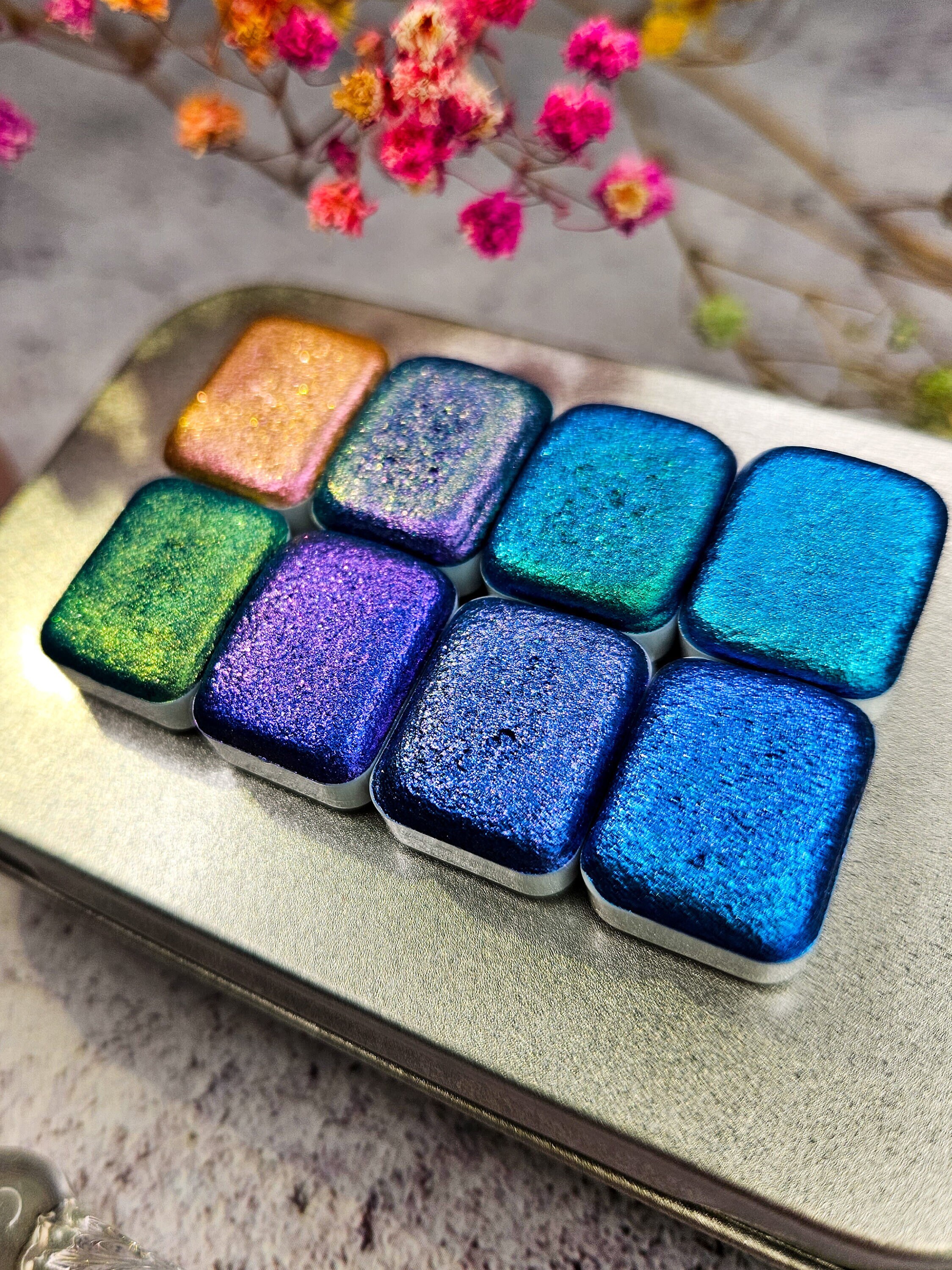 TRUE COSMO Shifting Paint in Quarter Pan, Metallic Colorshift ...