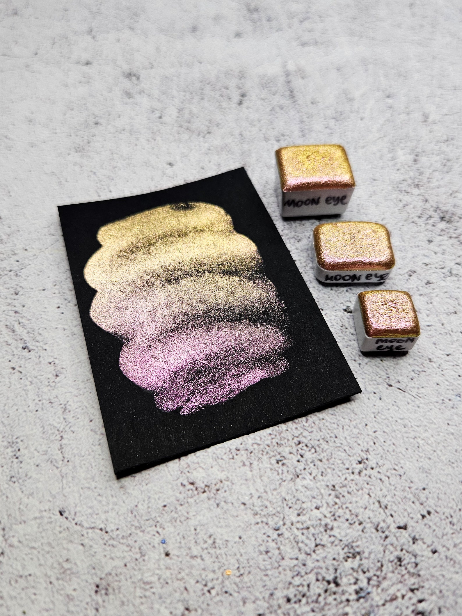 MOON-EYE Colorshift Half Pan Watercolor, Duochrome Metallic Paint ...