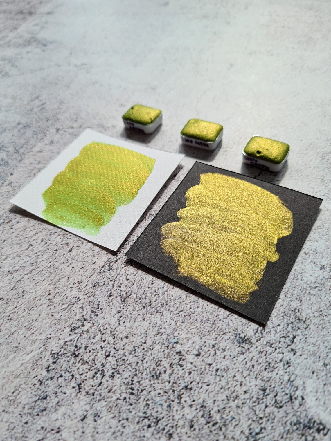 LADY GREEN Half Pan Duochrome Paint to Journaling, Shiny Watercolor for ...