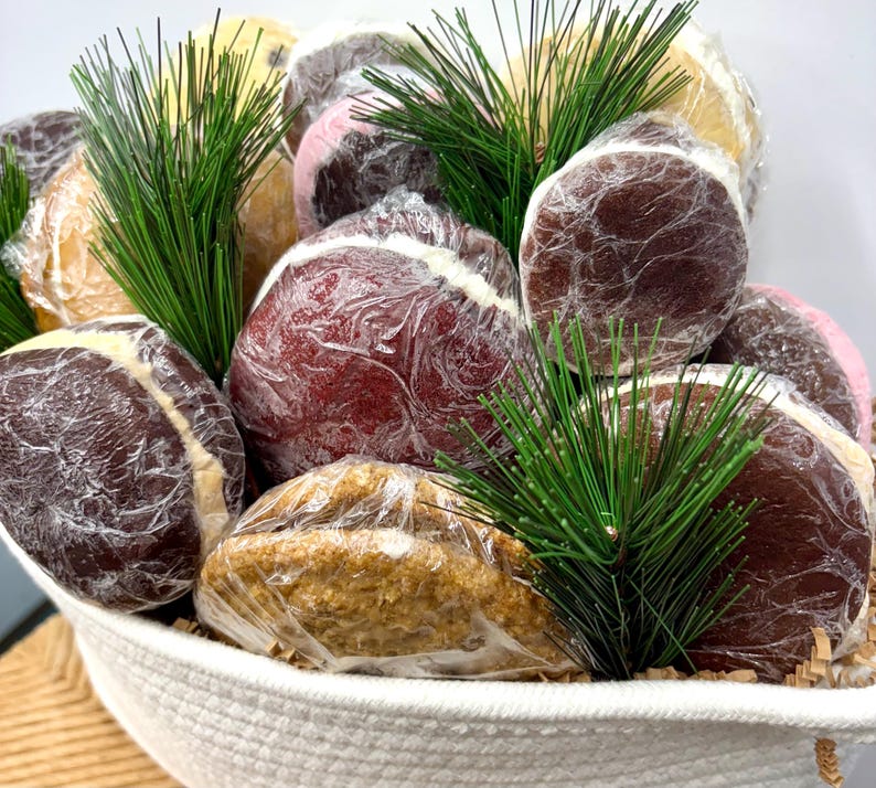 Gift Basket; Whoopie Pie Delight, Large and Mini Homemade Variety ...