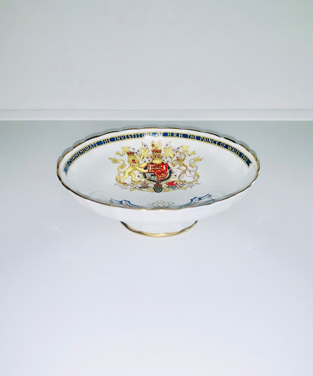 Aynsley King / Prince Charles, Prince of Wales Footed Candy / Trinket ...