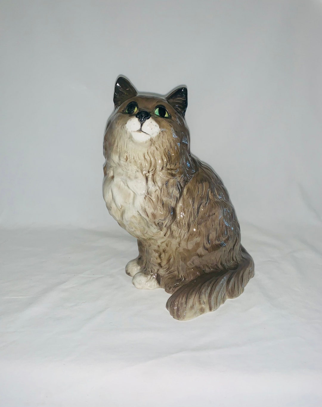 Beswick Persian Cat, Large Seated Grey Gloss Finish 1867. Made in ...
