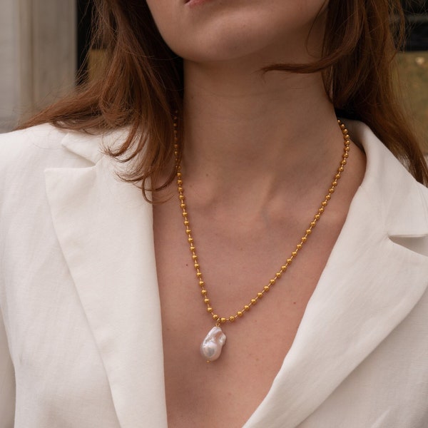 Baroque Pearl Pendant Necklace - Etsy