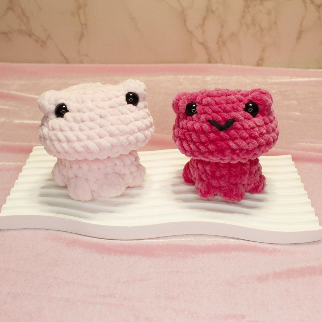 Froggy Pop Fidget Toy, Desk Buddy | Handmade Crochet Plush Poppable ...