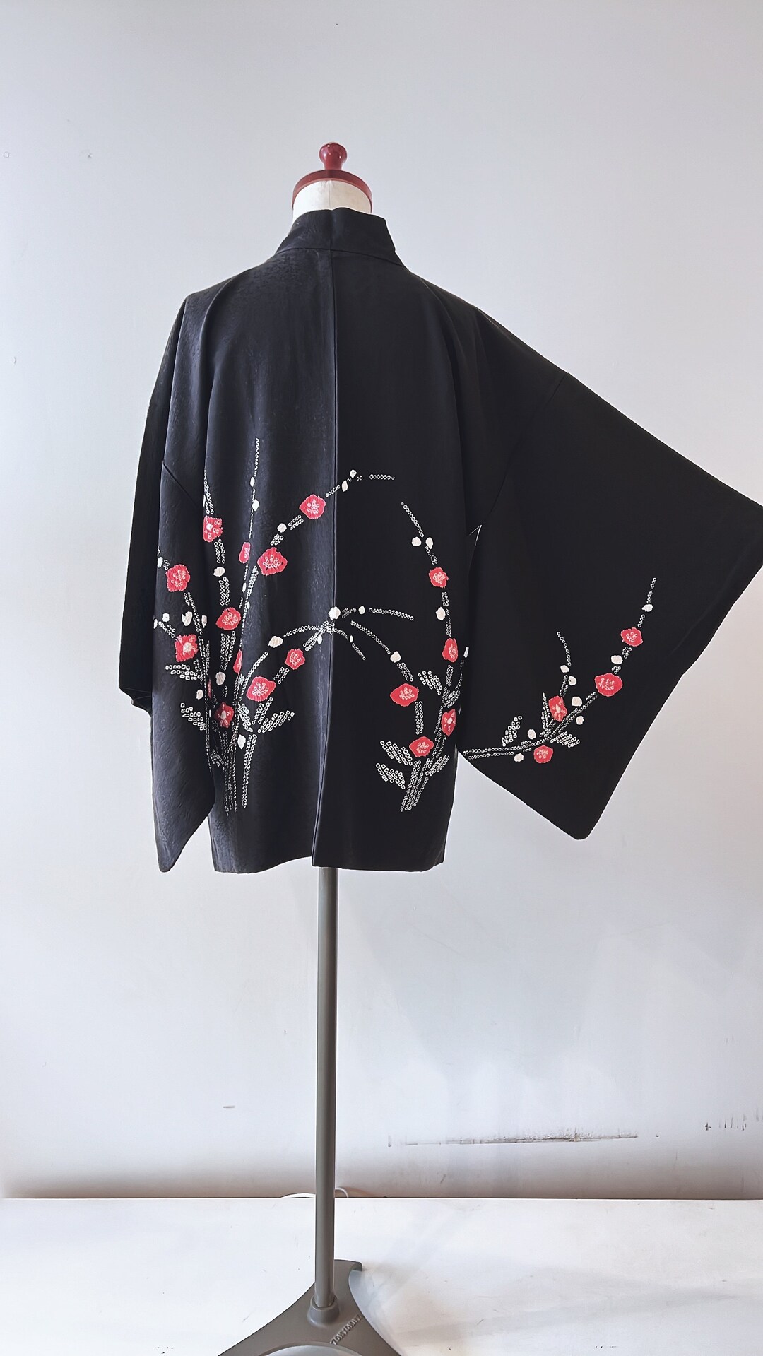 Japanese Vintage Kimono Haori, Haori Jacket, Robe, Gold Pattern Black ...