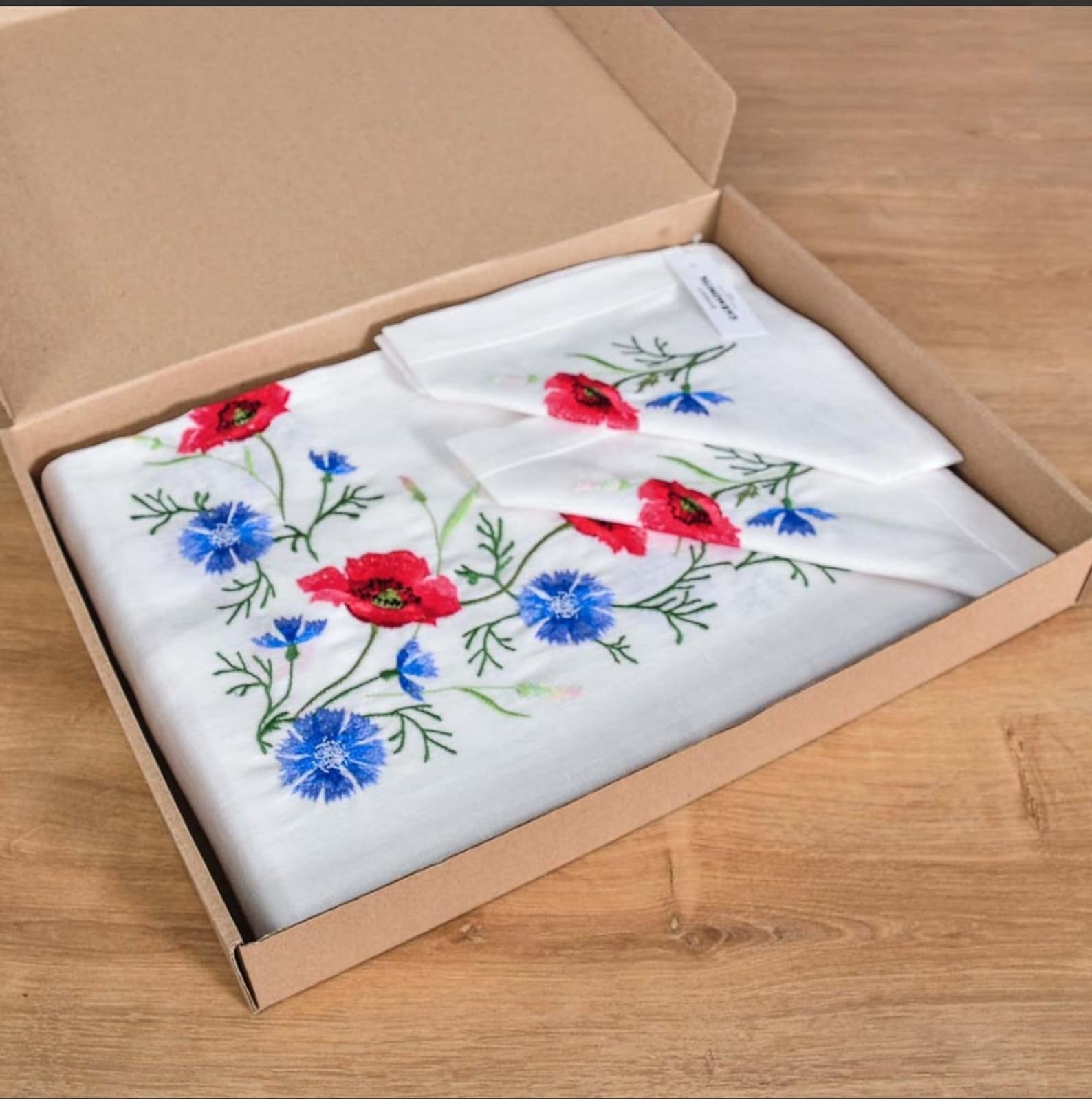 Embroidered Linen Tablecloth Poppies With Cornflowers. White Linen ...