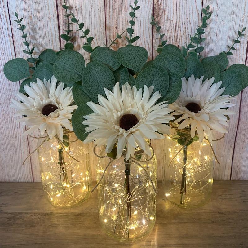 Daisy Centerpieces - Etsy