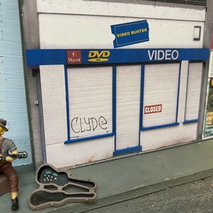 O Scale Pawn Shop Building Flat W/ LED - for Background on Model ...