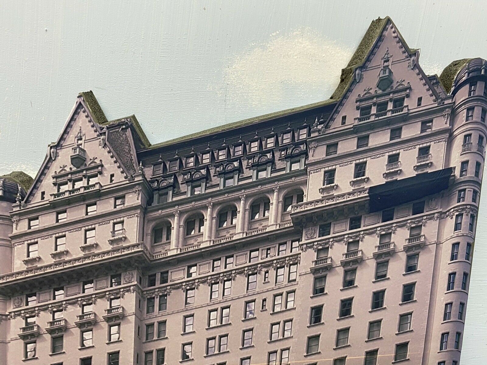 O Scale PLAZA HOTEL HOME Alone 2 Building Flat W/ Leds - Etsy