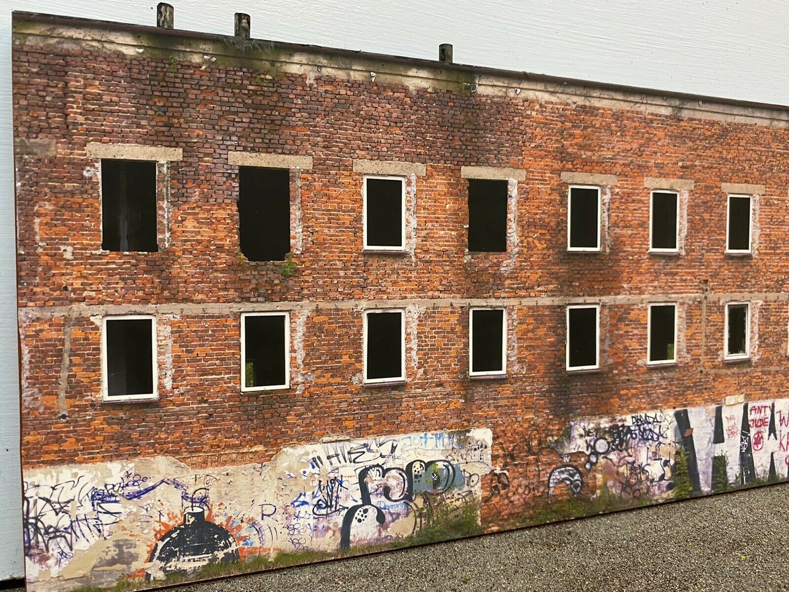 Ptf Designs O Scale ABANDONED GRAFFITI FACTORY Building - Etsy