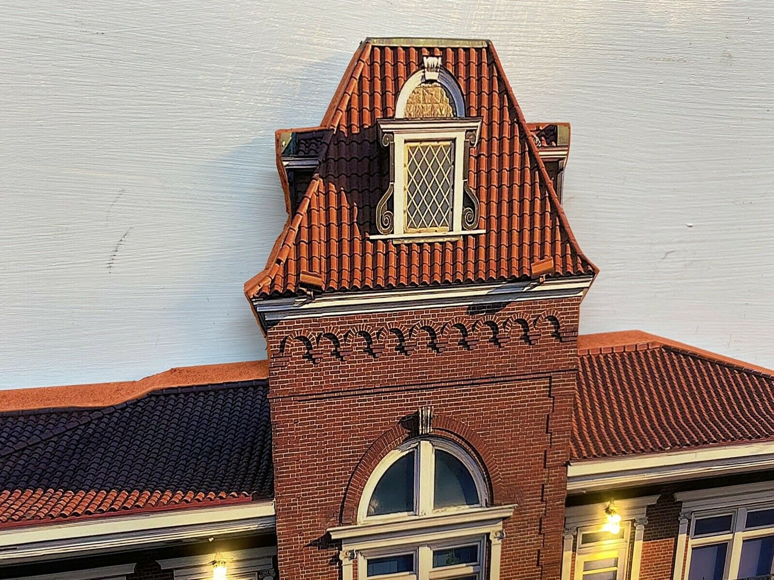 HO Scale Train Station 2 Building Flat W Leds for Use as a - Etsy