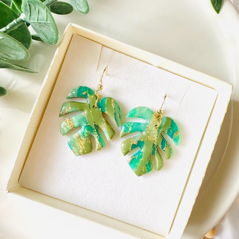 Monstera Earrings - Etsy