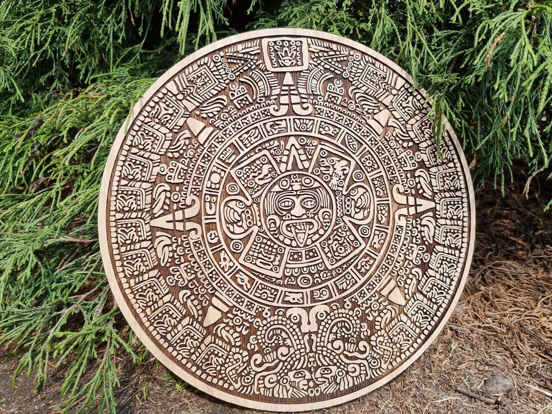 Oak Mayan Calendar 2, Aztec Calendar, Aztec Sun Stone, Aztec Carved ...