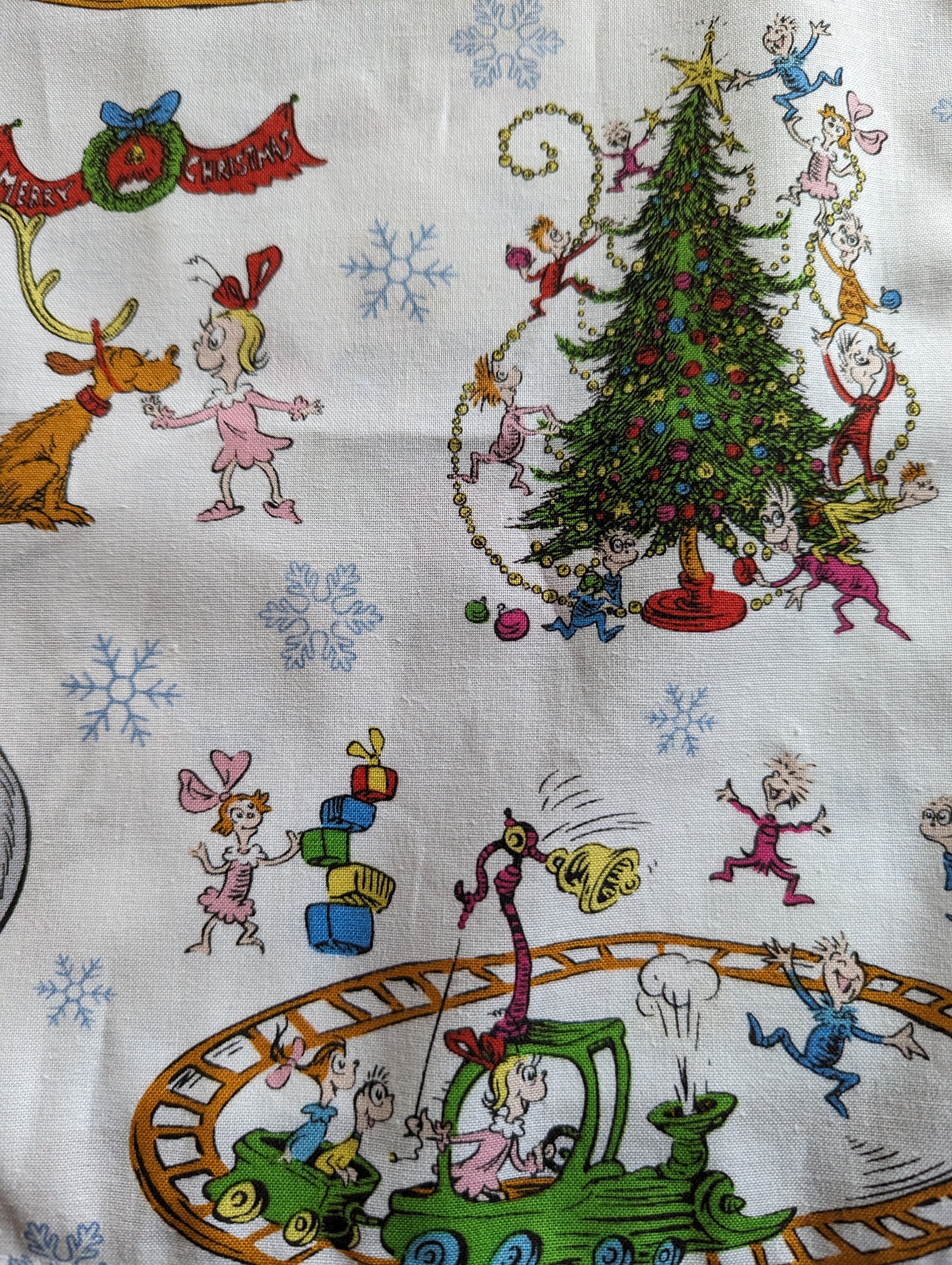 Christmas Cloth Napkins/ Grinch Cloth Napkins/ How the Grinch Stole ...