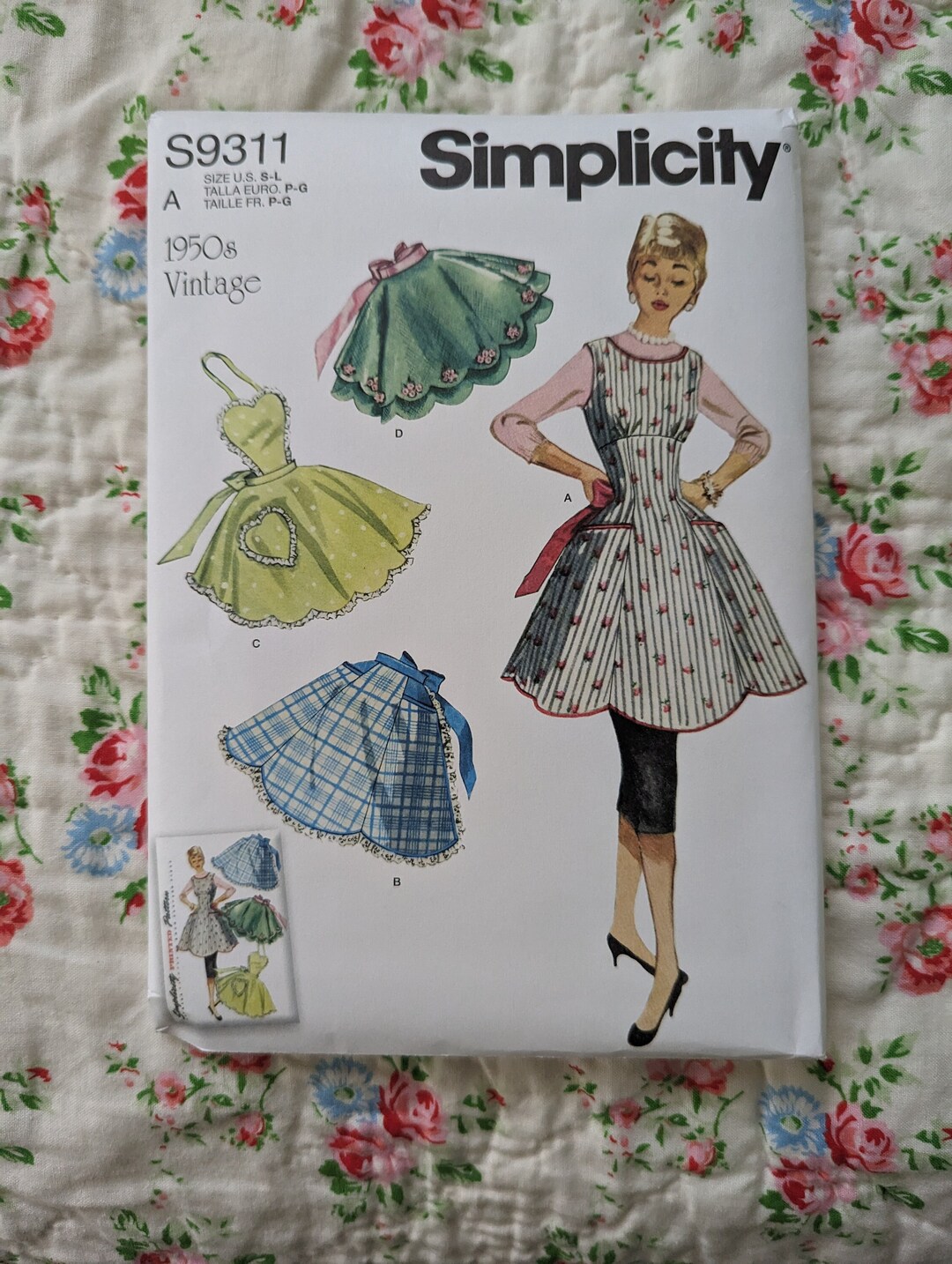 Simplicity 9311 / S9311 / 1950s Vintage Apron Pattern Re-issue ...