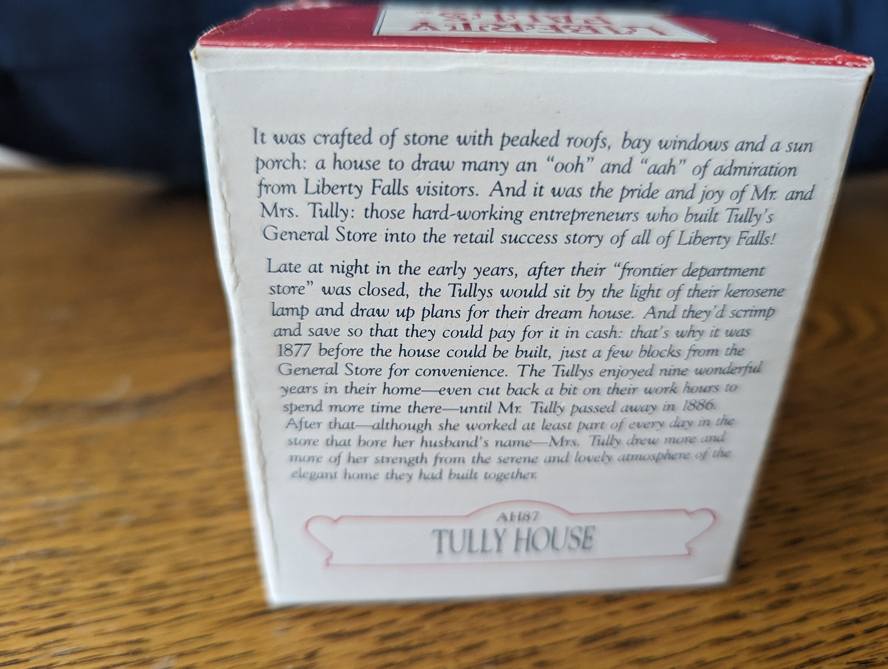 Liberty Falls Collection Miniatures / Tully House Miniature AH87 / the ...